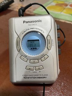 PANASONIC WALKMAN SX30V, Audio, Portable Music Players on Carousell