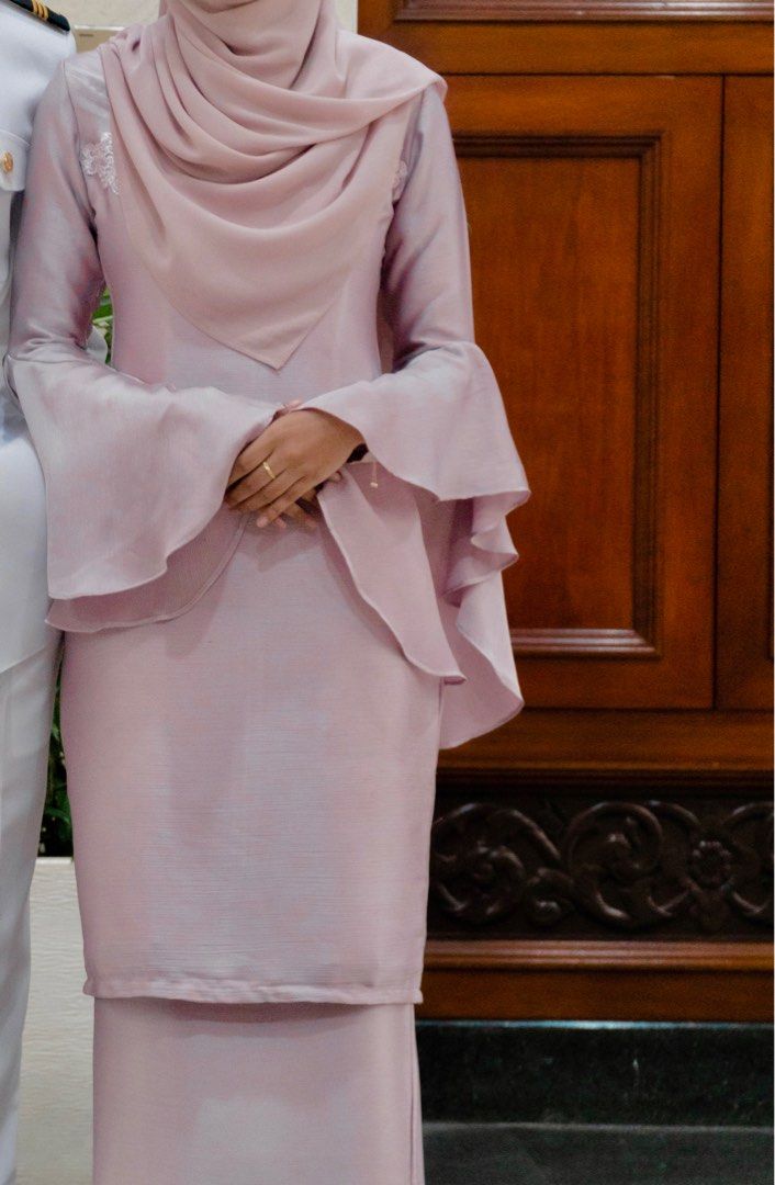 (Rent) - Wanzar Anastasia Kurung Pink, Women's Fashion, Muslimah ...