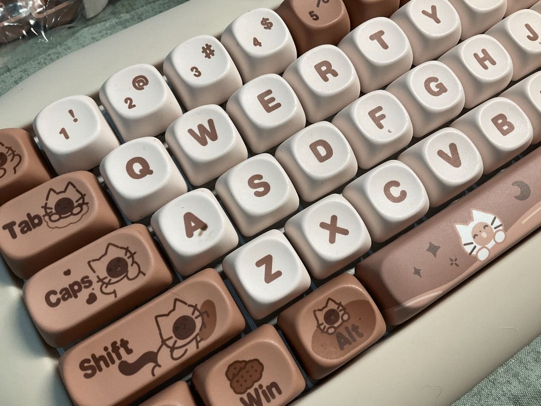 YUNZII 68 Cat-themed Mechanical Keyboard, Computers & Tech, Parts ...