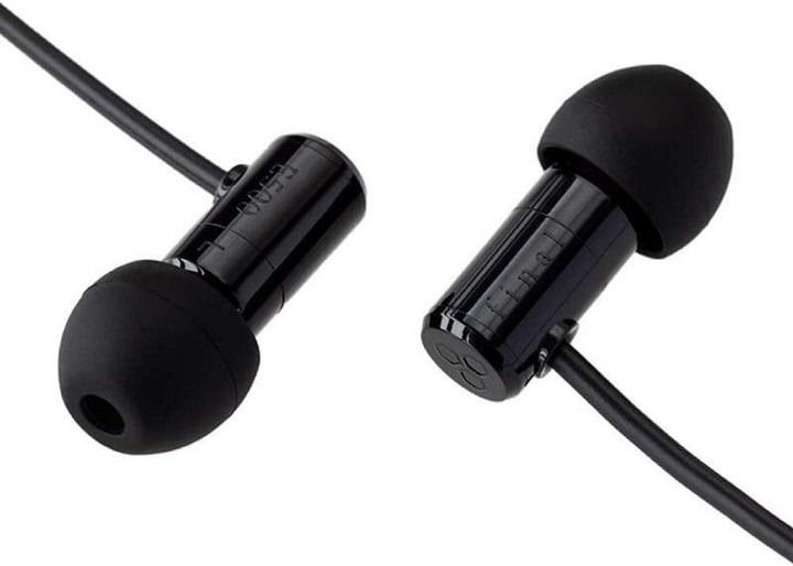 [旺角門市現貨] Final ASMR 專用耳機 E500 入耳式 有線耳機 沉浸式3D GAMEING VTUBER 助眠 舔耳 CP值高, 音響器材, 耳機 - Carousell