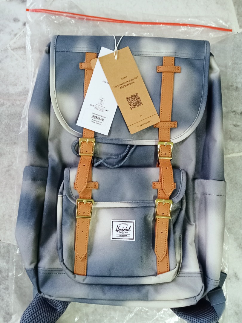 Backpack Herschel little America mid 20.7 litre, Men's Fashion, Bags, Backpacks on Carousell