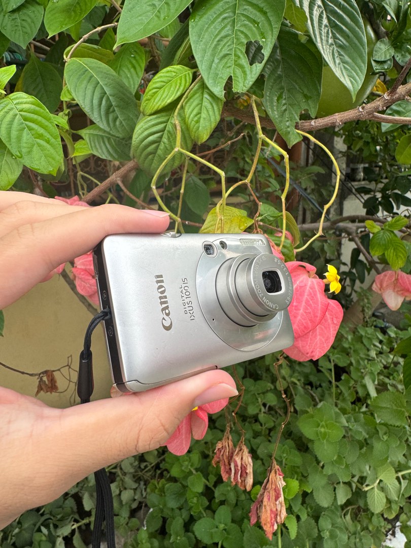 Canon Ixus 100, Photography, Cameras on Carousell