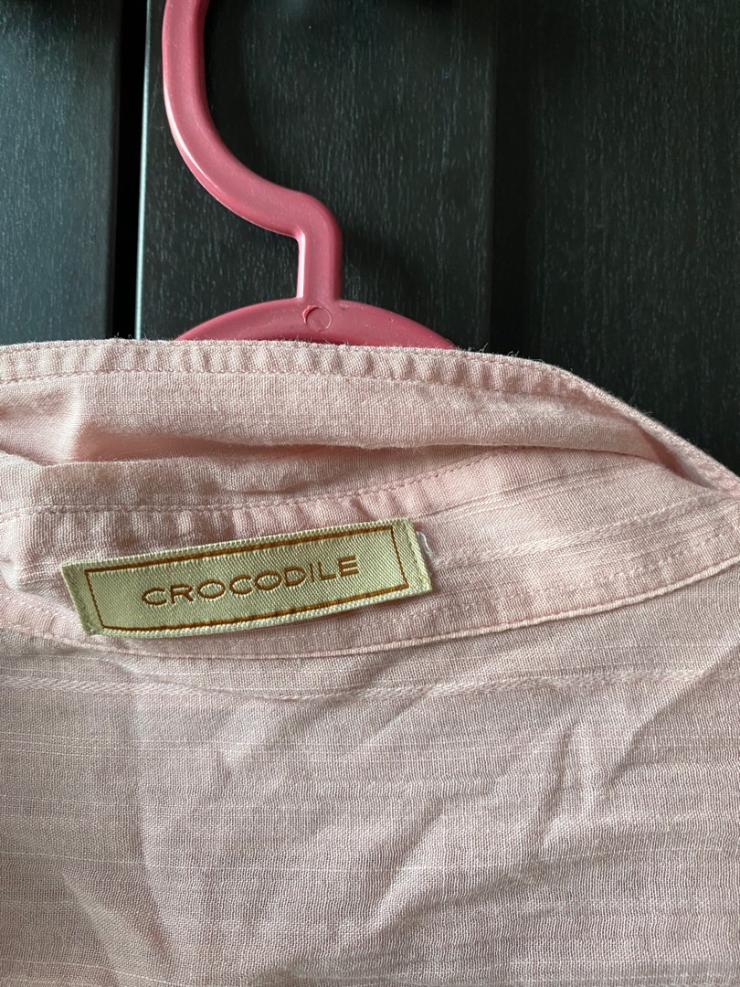 crocodile long sleeve shirt, Women's Fashion, Tops, Shirts on Carousell