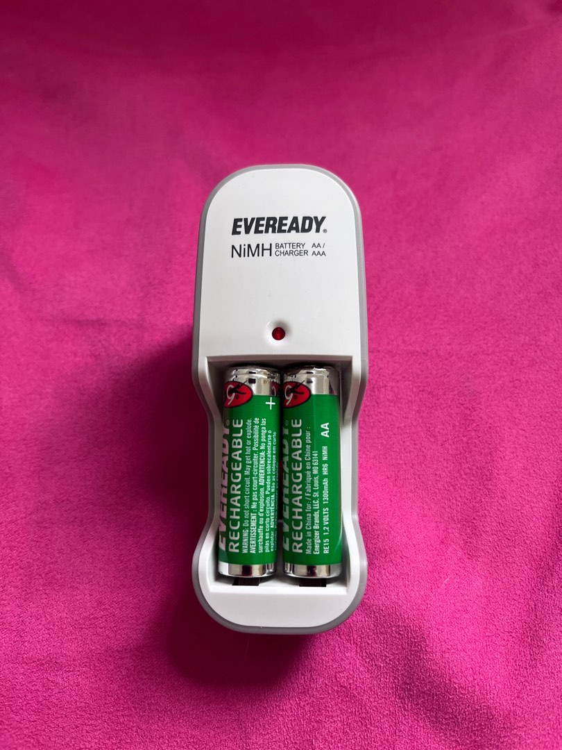 Eveready Rechargeable Battery Set AA, Mobile Phones & Gadgets, Mobile ...