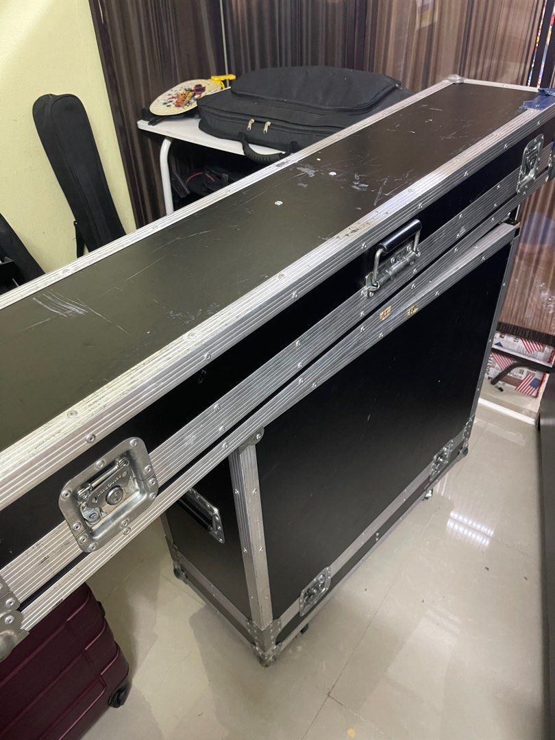 Flight Case Turbo Sound IP1000, Audio, Soundbars, Speakers & Amplifiers ...