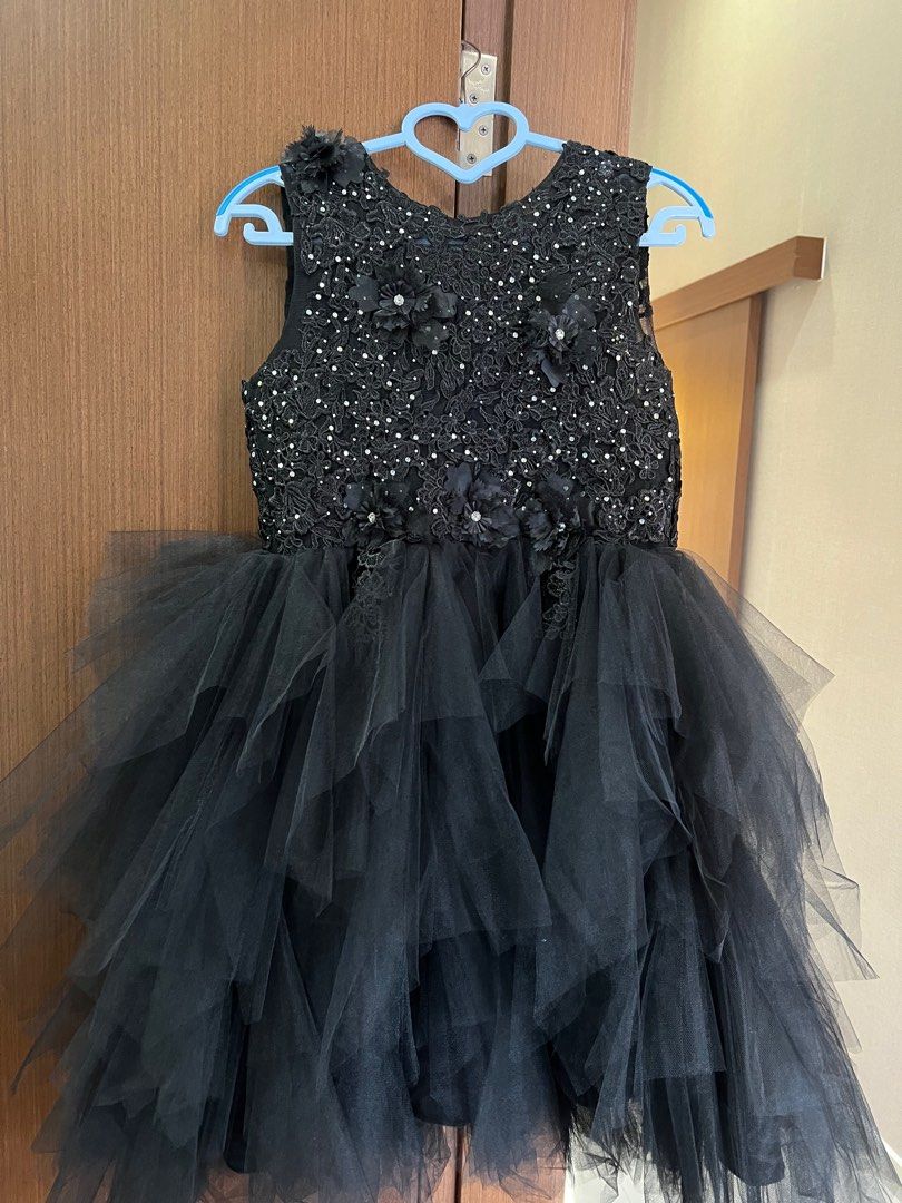 Girls Gown for concerts performance or dinner, Women's Fashion, Dresses ...