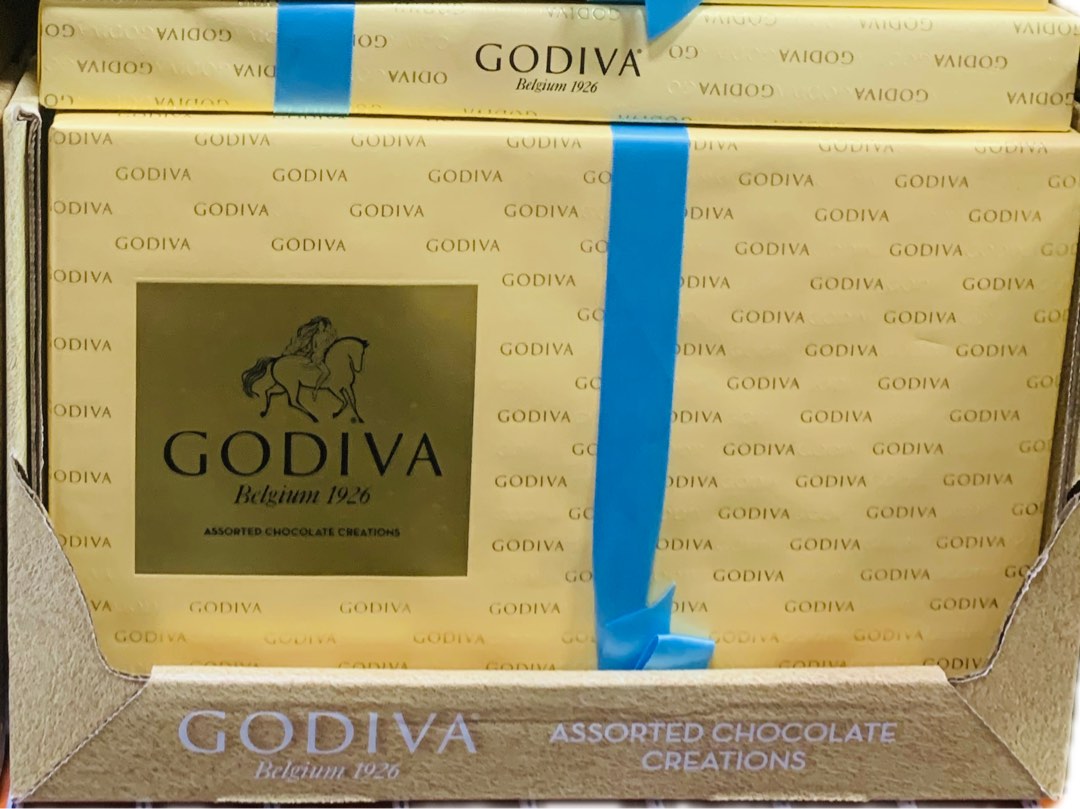 GODIVA ASSORTED CHOCOLATE CREATIONS GIFT BOX 320G, Food & Drinks, Other Food & Drinks on Carousell