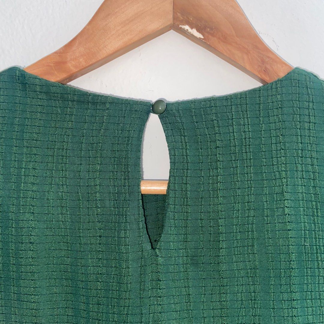 Green Puteri Blouse, Women's Fashion, Tops, Blouses on Carousell