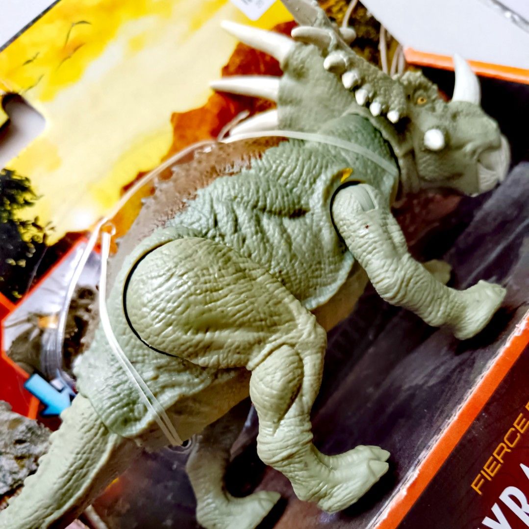 JURASSIC WORLD FIERCE FORCE Styracosaurus Dinosaur Figure, Hobbies ...