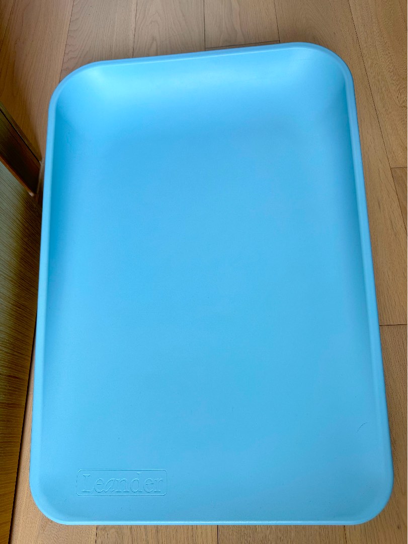 LEANDER MATTY 矽膠換片墊, 兒童＆孕婦用品, 洗澡及換尿片, 洗澡及換尿片 - 換片墊及相關用品 - Carousell