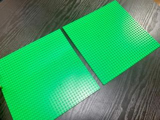 LEGO 10700 Classic green base plate, Hobbies & Toys, Toys & Games on ...