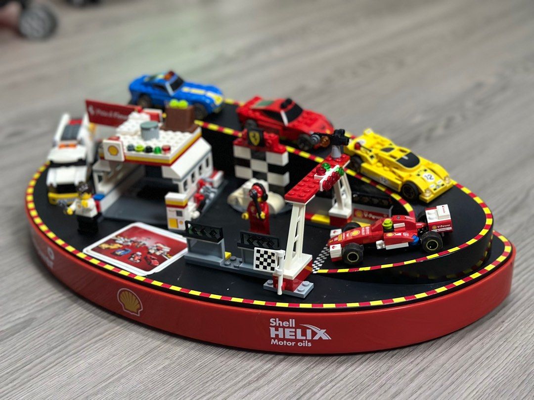 LEGO X SHELL FERRARI F1 FULL DISPLAY SET, Hobbies & Toys, Toys & Games ...