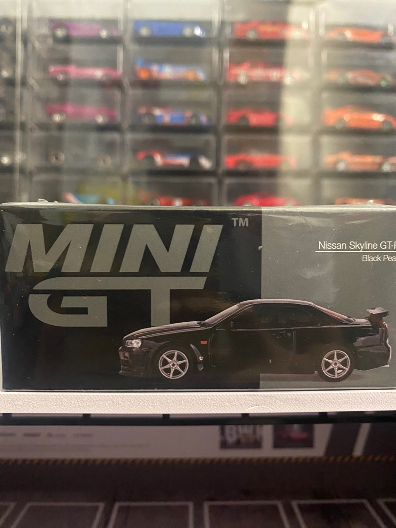MINI GT NISSAN SKYLINE GT-R #570, Hobbies & Toys, Toys & Games on Carousell