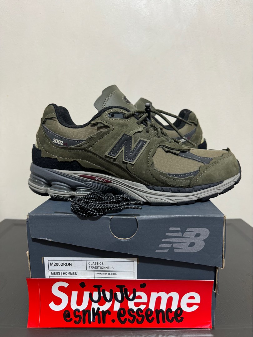 NB 2002R PROTECTION PACK DARK MOSS, Men's Fashion, Footwear, Sneakers ...