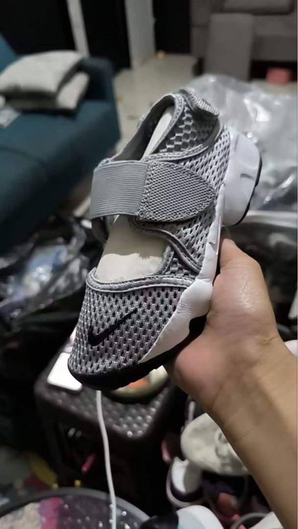 Nike air rift kids, Bayi & Anak, Lainnya di Carousell
