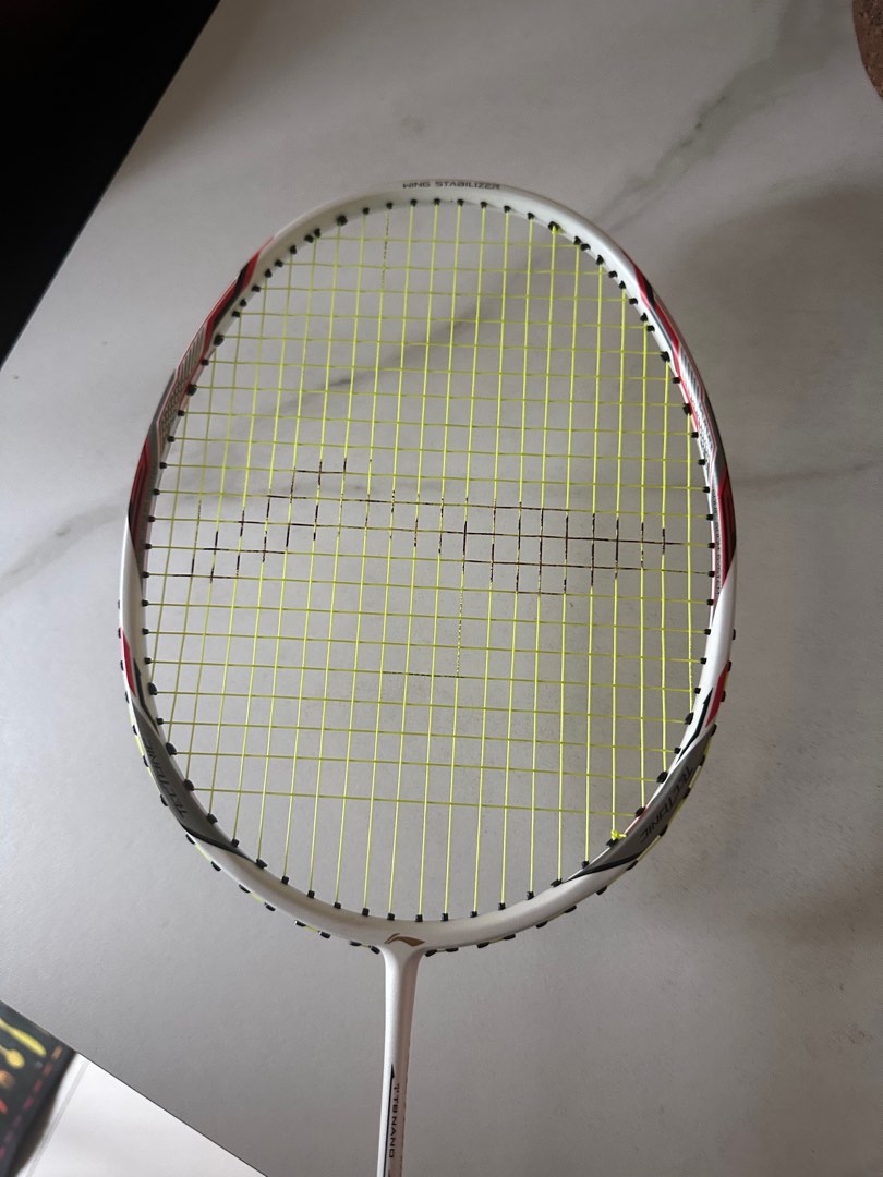 Preloved Li-ning badminton tectonic 3R, Sports Equipment, Sports ...