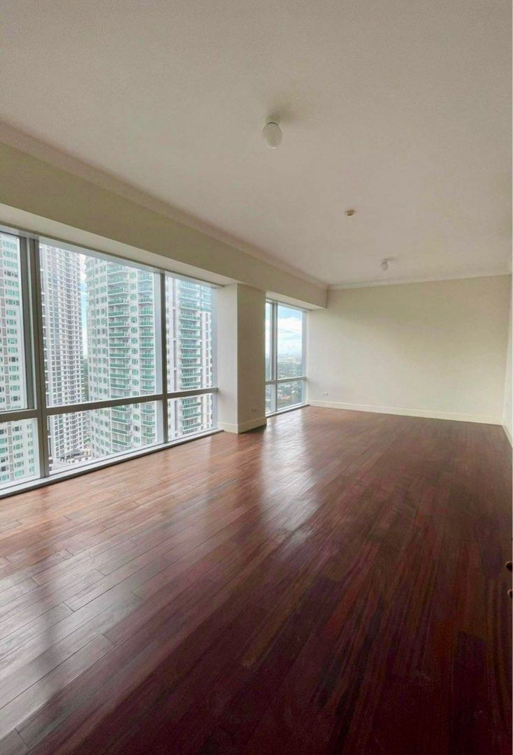RAFFLES RESIDENCES, Property, For Sale, Apartments & Condos on Carousell