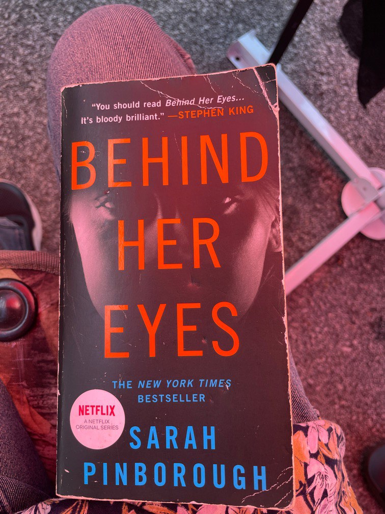 Sarah Pinborough - Behind Her Eyes, Hobbies & Toys, Books & Magazines ...