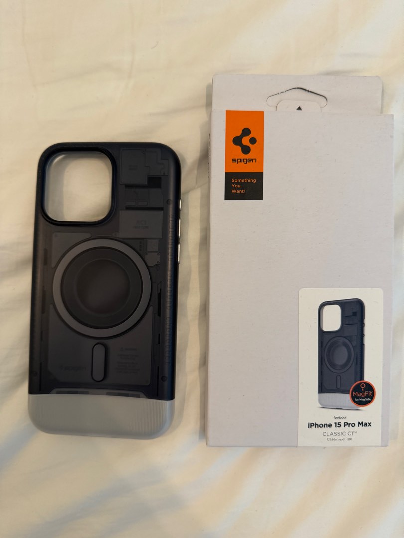 Spigen Retro Translucent Design with MagSafe for iPhone 15 Pro Max ...