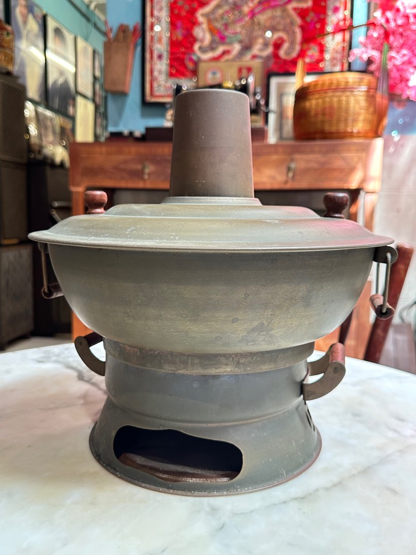 Vintage tembaga hot pot (NOS), Furniture & Home Living, Kitchenware ...