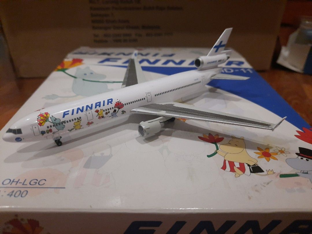 1/400 scale Finnair Moomins McDonnel Douglas MD-11 aircraft model ...