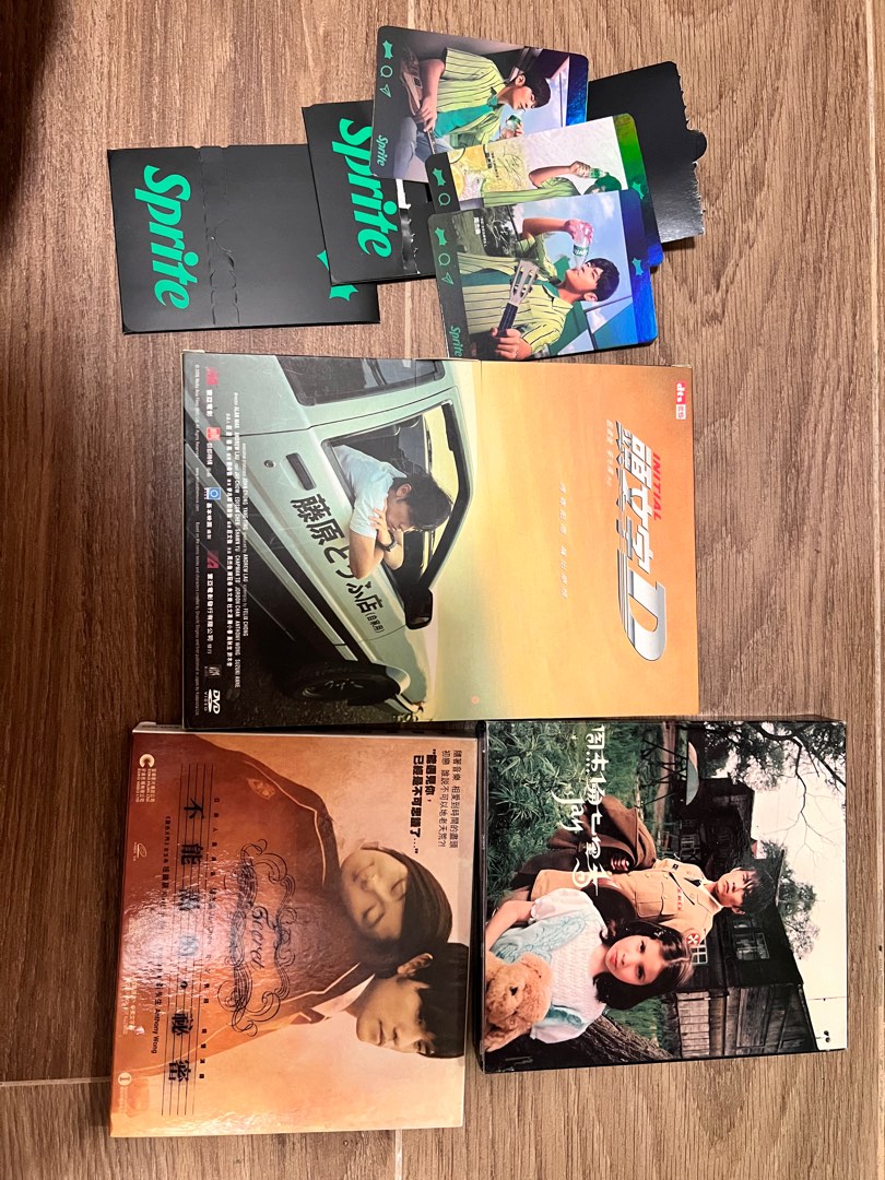 周杰倫 Jay CD DVD 七里香 頭文字D 不能說的秘密 雪碧卡 2套, 興趣及遊戲, 音樂、樂器 & 配件, 音樂與媒體 - CD 及 DVD - Carousell