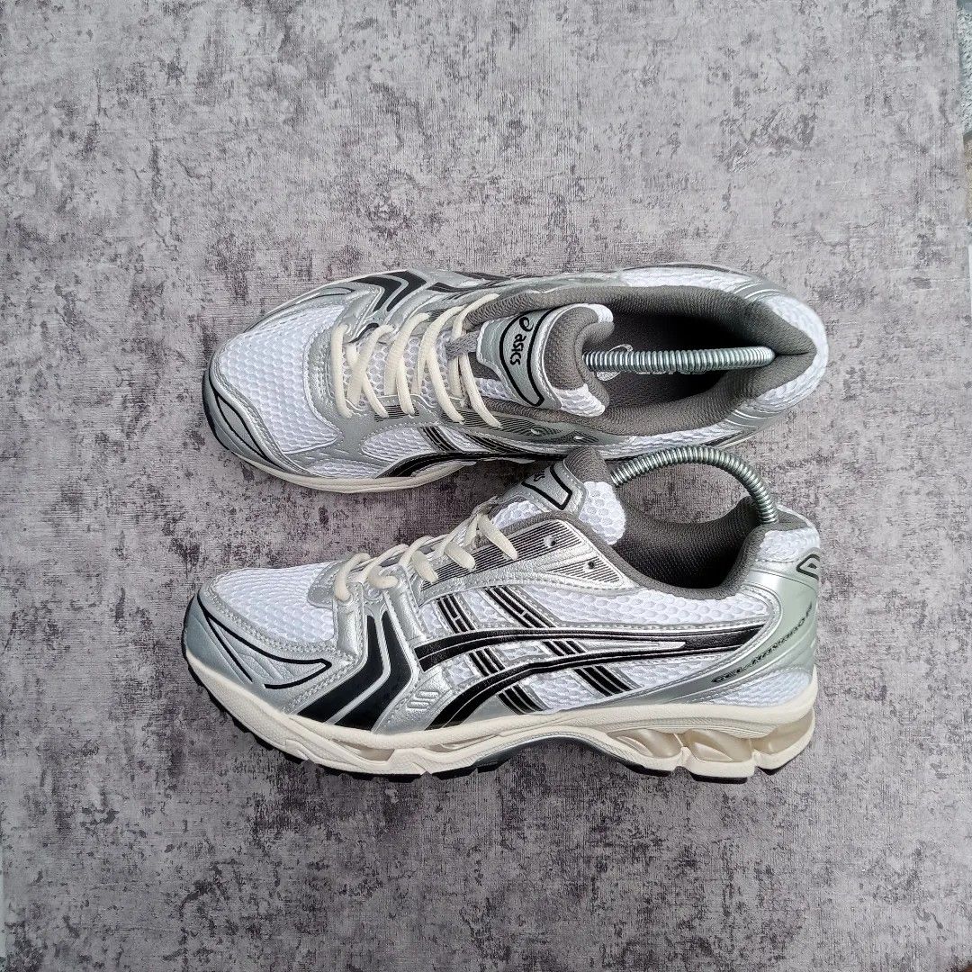 Asics Gel Kayano 14, Fesyen Pria, Sepatu , Sneakers di Carousell