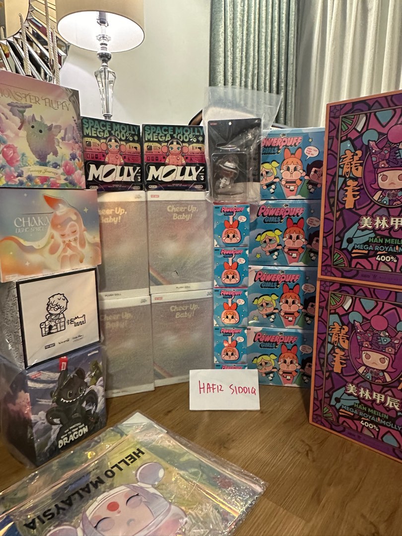 Cheer up Molly powerpuff girl popmart, Hobbies & Toys, Toys & Games on ...