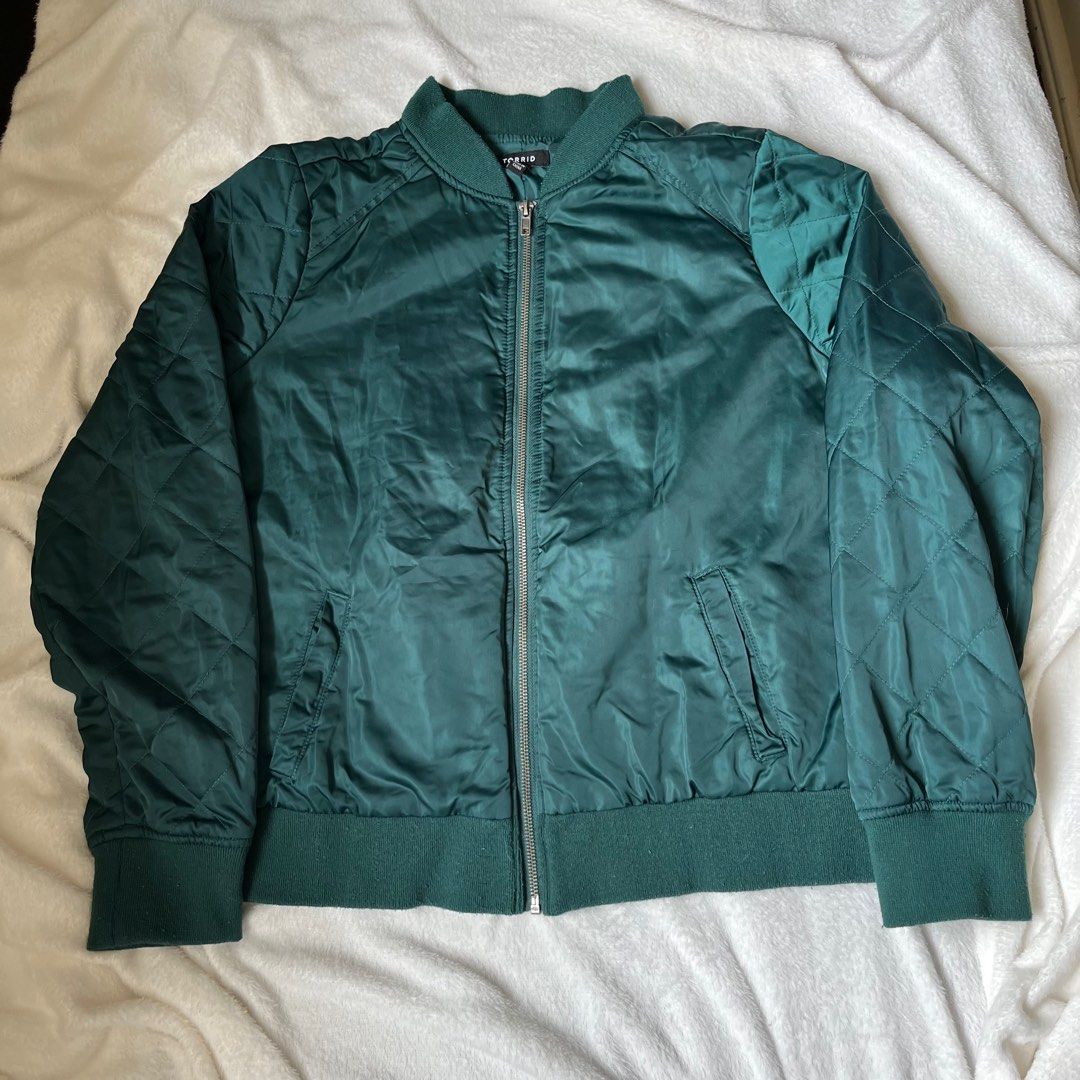 emerald green satin bomber jacket, Women's Fashion, Coats, Jackets and ...