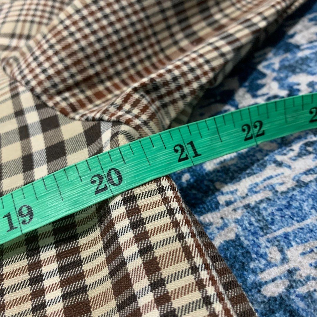 GU longsleeve open collar, Everything Else, Others on Carousell