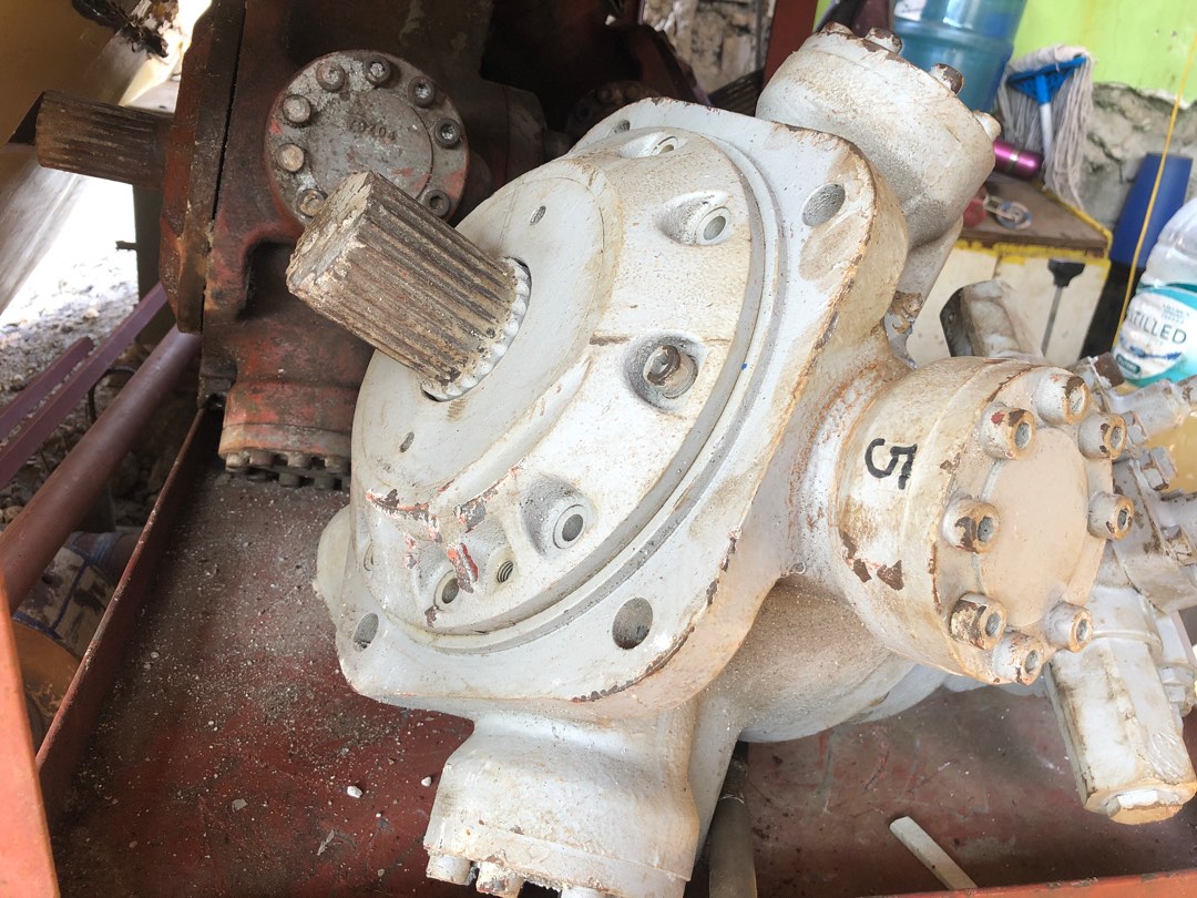 Hydraulic Motor/ Star Motor, Everything Else, Others on Carousell