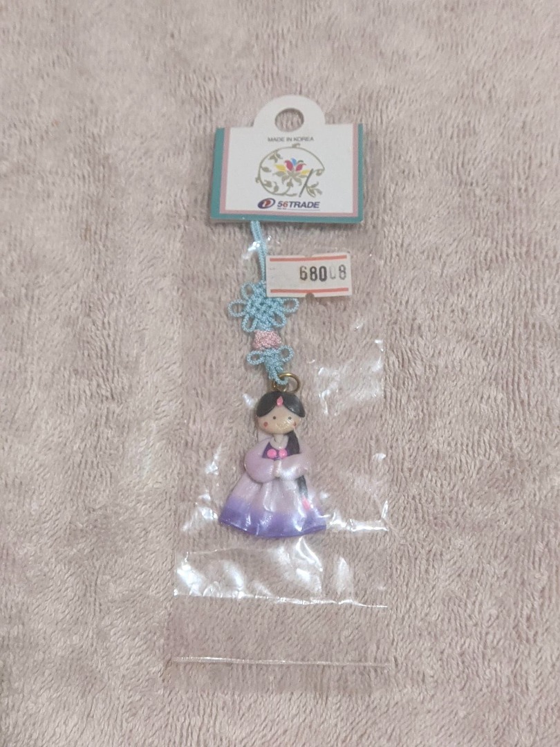 korean girl in hanbok souvenir keychain, Hobbies & Toys, Toys & Games ...