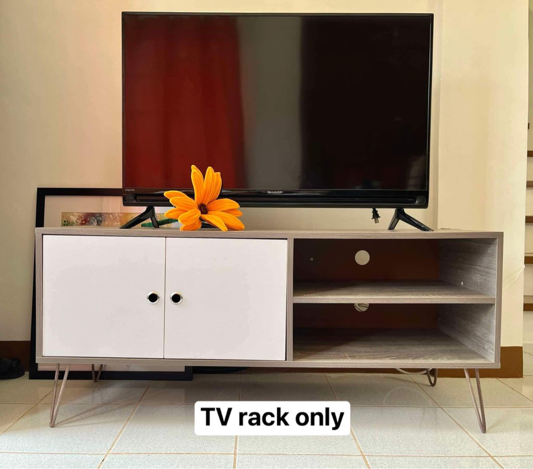 San Yang TV Rack, Furniture & Home Living, Furniture, Shelves, Cabinets ...
