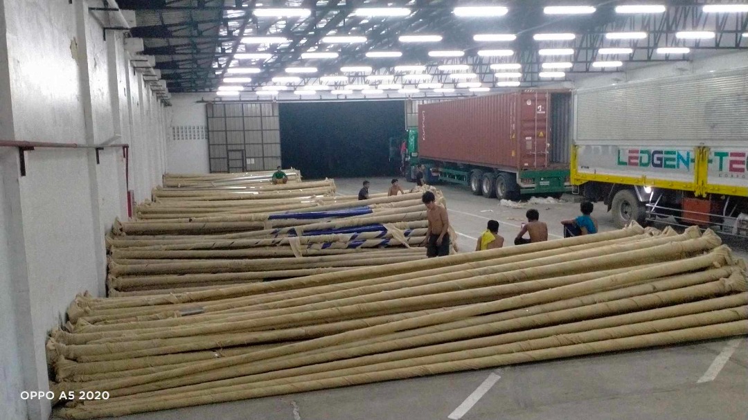 SINGLE ARM LAMP POST / STREET POLE, Commercial & Industrial ...