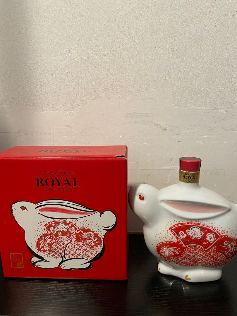 SUNTORY ROYAL WHISKY 2022 RABBIT EDITION 43% ABV 600ml, Food & Drinks ...