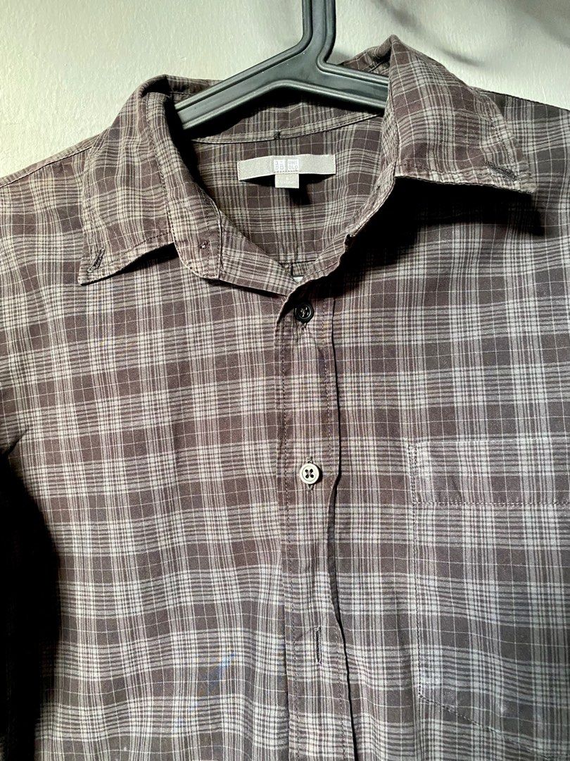 Uniqlo Grid Kemeja, Men's Fashion, Tops & Sets, Formal Shirts on Carousell