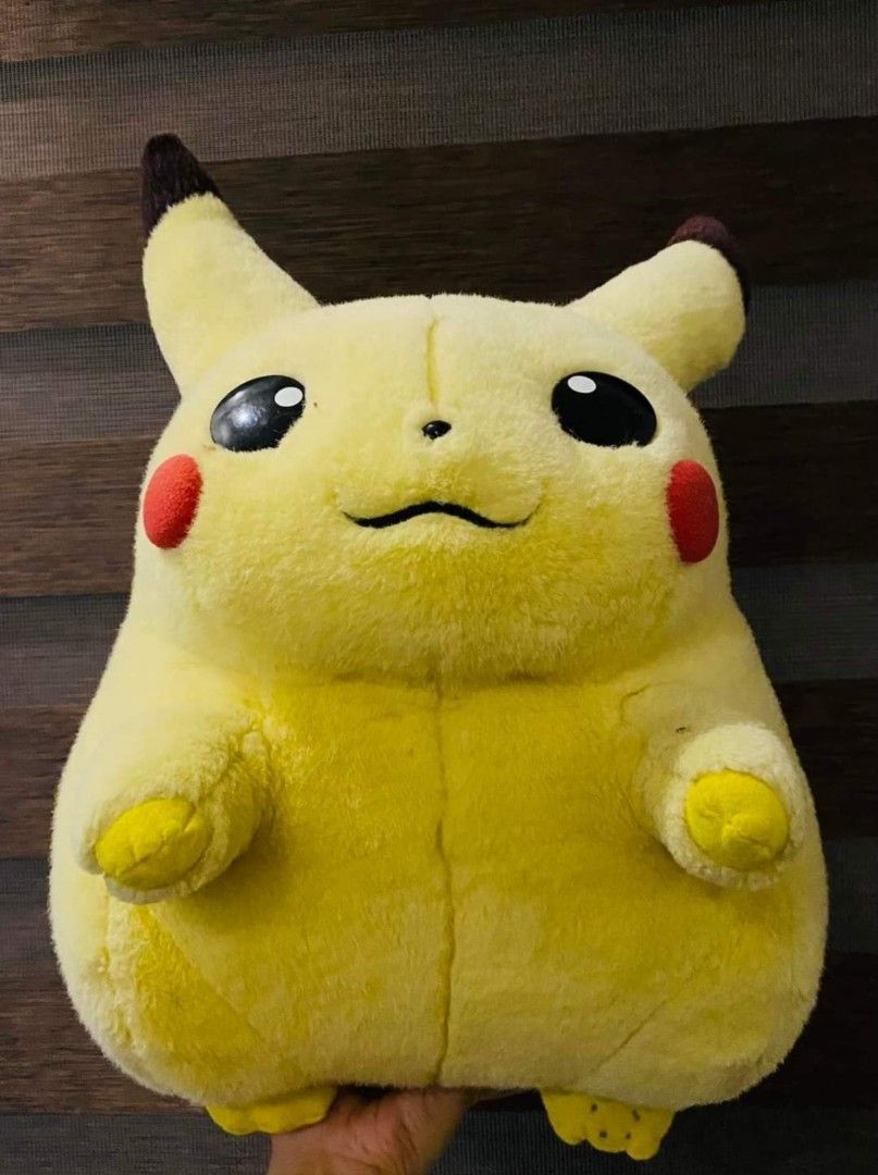 Vintage Tomy Jumbo Pikachu Plush 1997 16 inches, Hobbies & Toys, Toys ...