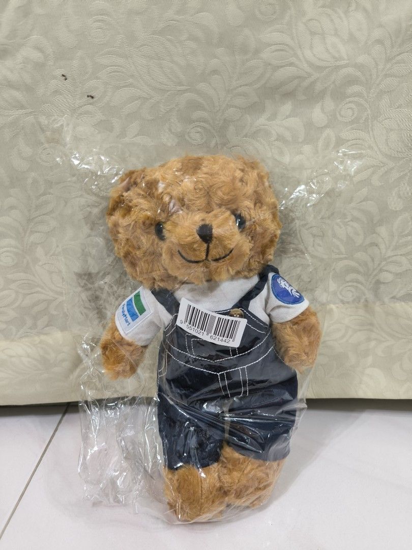 WTS Zus Coffee x Family Mart Teddy Bear, Hobbies & Toys, Toys & Games ...