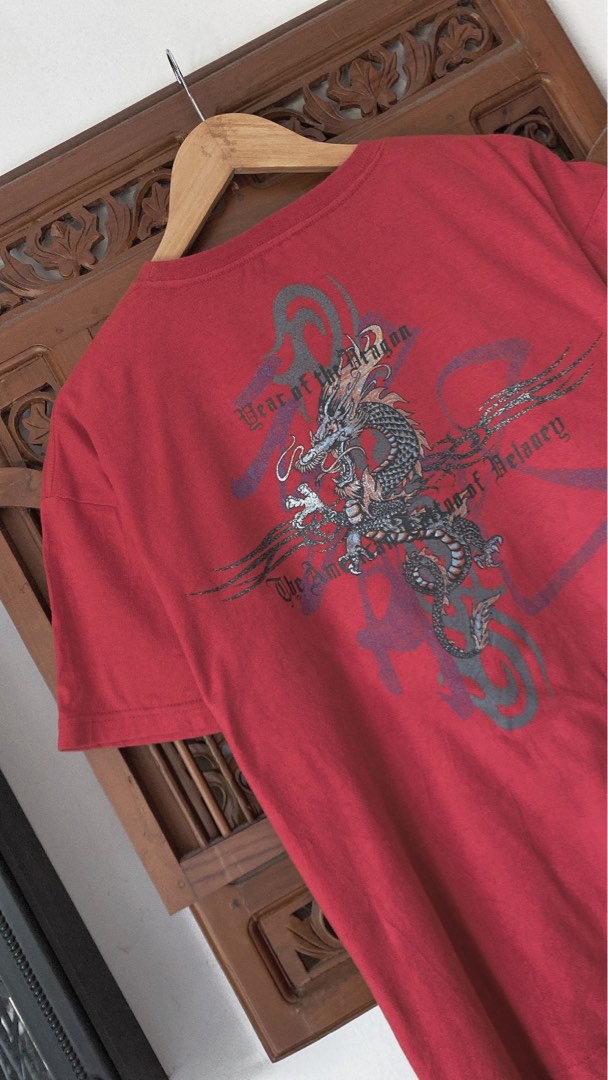 Y2k dragon, Men's Fashion, Tops & Sets, Tshirts & Polo Shirts on Carousell