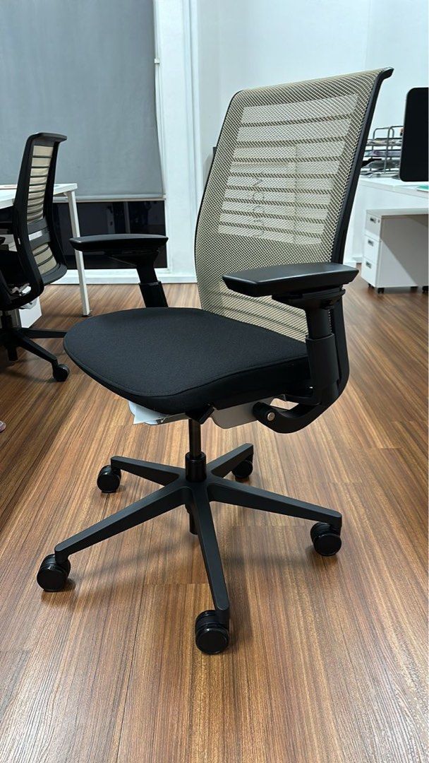 50 Units NEW Steelcase (USA) Think V2 (Pretty Red), Furniture & Home ...