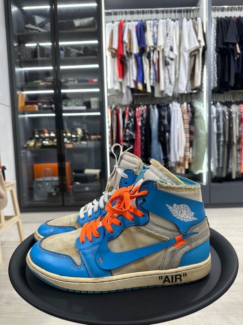 Authentic OW Off White AJ1 UNC UK9, Men's Fashion, Footwear, Sneakers on Carousell