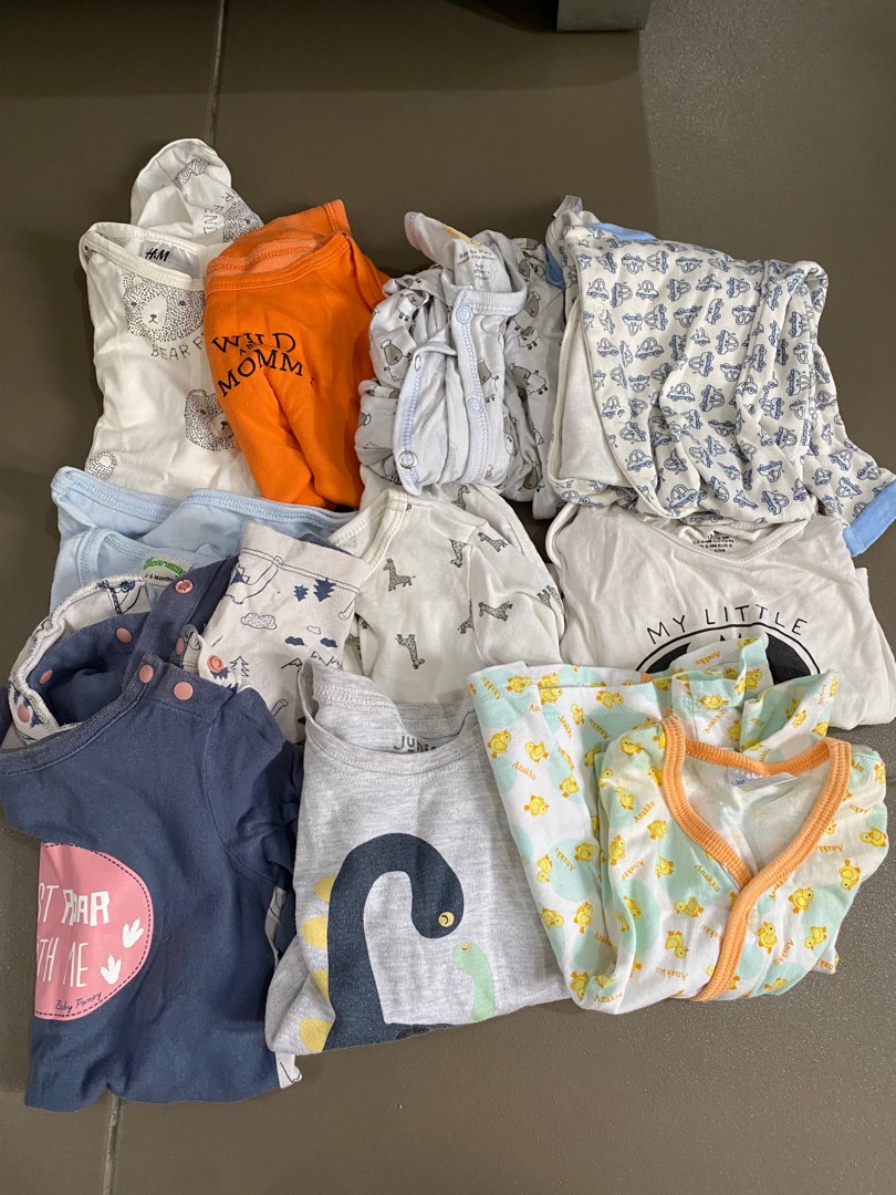 Baby combo 6-9 months (H&M, anakku, junior etc), Babies & Kids, Babies ...