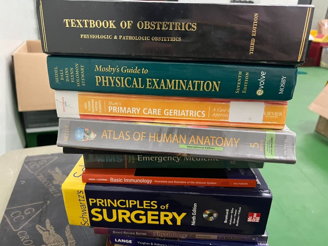 BOOK: COMPREHENSIVE GYNECOLOGY by Lentz (6th Edition), Hobbies & Toys ...