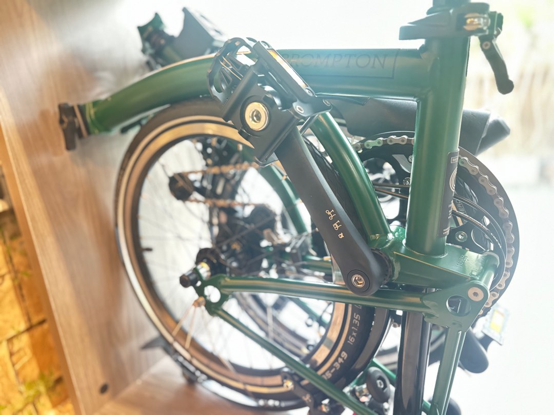 Brompton racing green ( full green version) black edition on Carousell