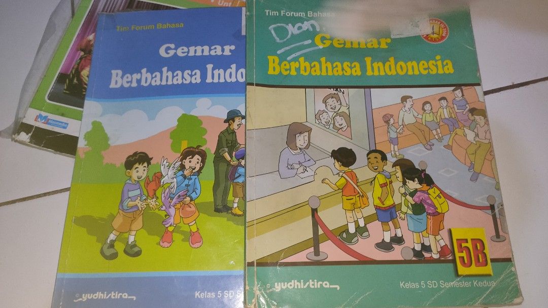 Buku pelajaran SD , GRATIS, Buku & Alat Tulis, Buku Pelajaran di Carousell