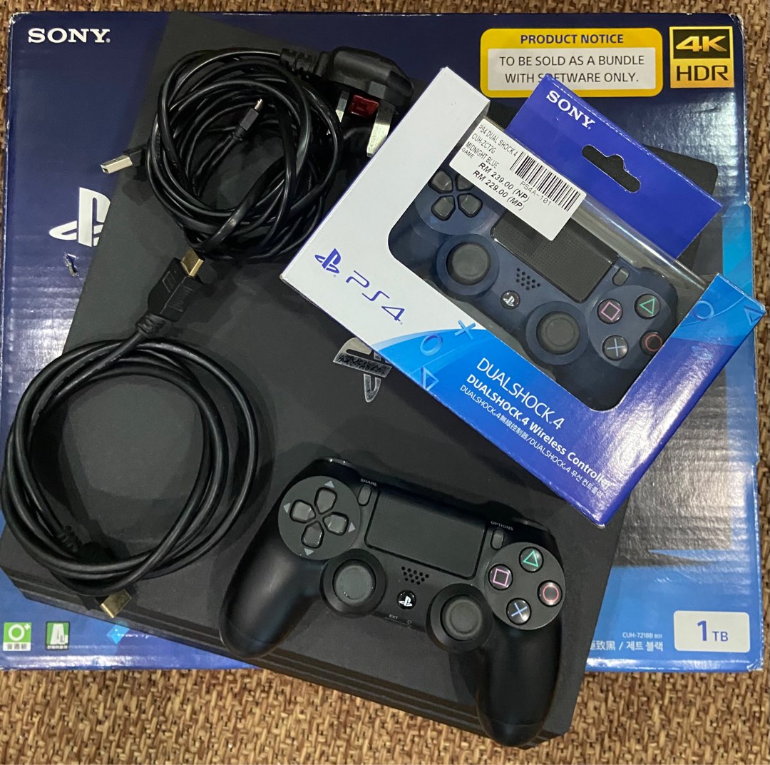 Complete PS4 Pro with Original DS, Video Gaming, Video Game Consoles ...
