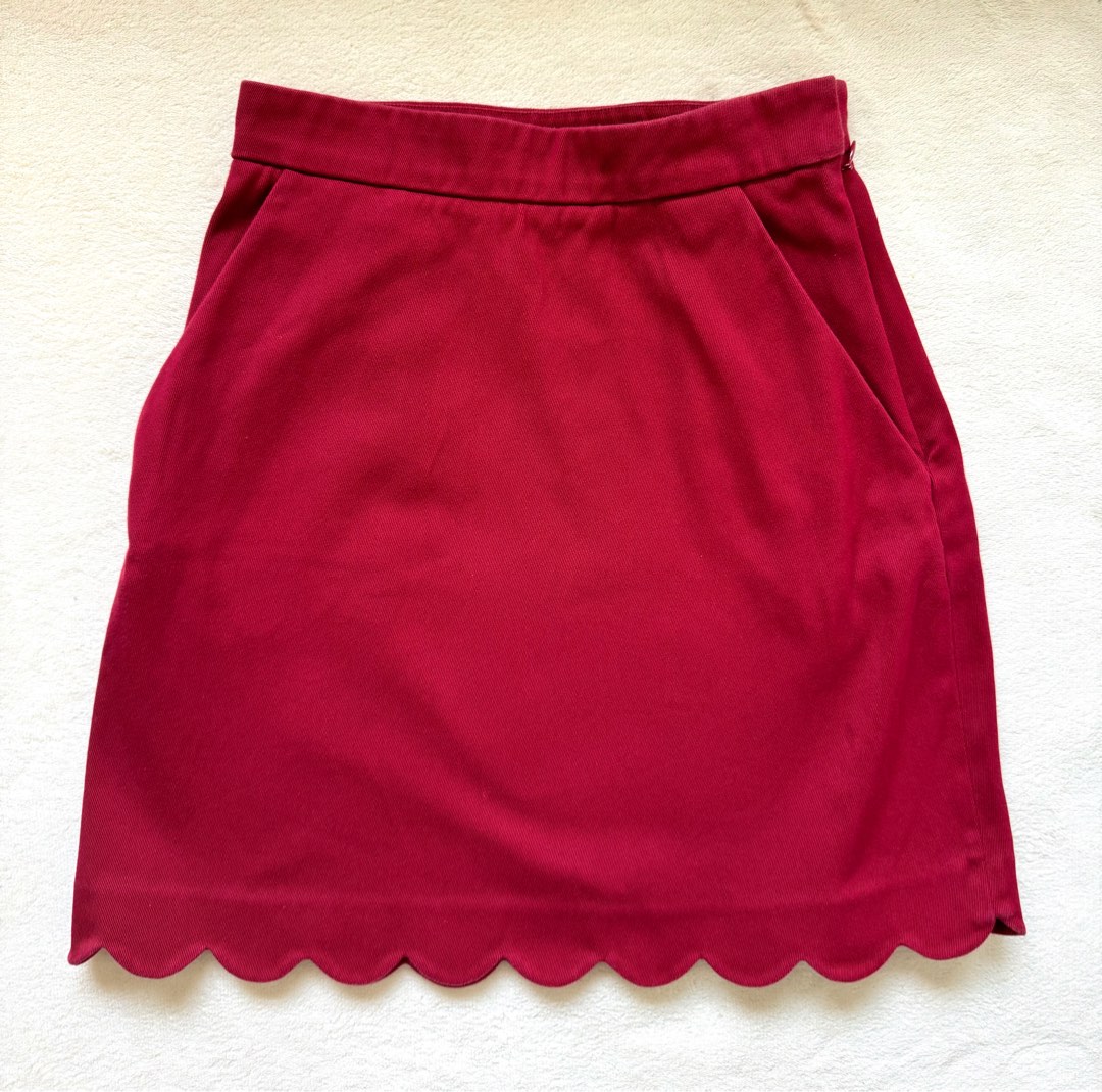 COS mini skirt xs, Women's Fashion, Bottoms, Skirts on Carousell