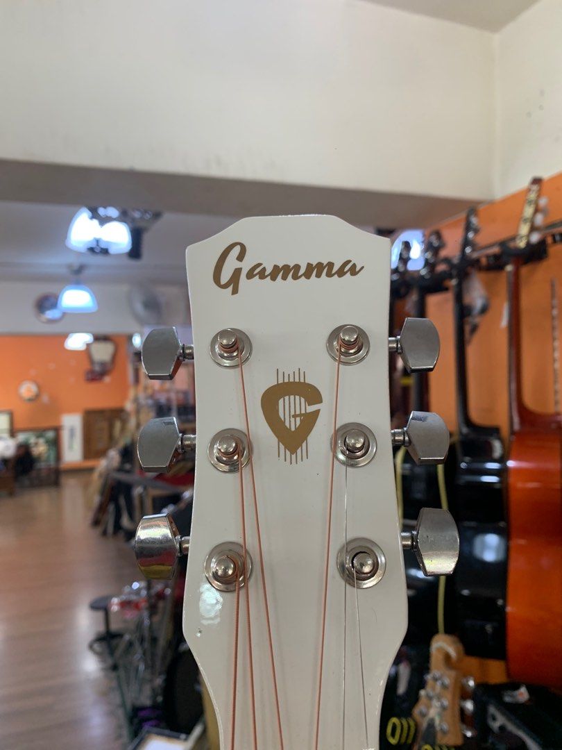 GAMMA GUITAR 6 STRING, Hobbies & Toys, Music & Media, Musical ...