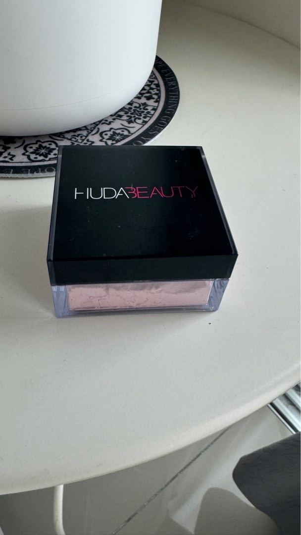 Huda beauty blossom cake easy bake, Beauty & Personal Care, Face ...