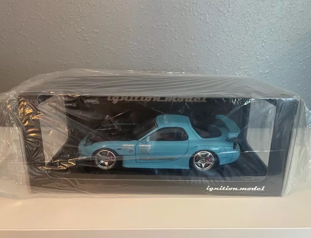 IG2231 IG2232 Ignition Model 1:18 1/18 Mazda RX7 RX-7 FD3S RE AMEMIYA, 興趣及遊戲, 玩具 & 遊戲類 - Carousell
